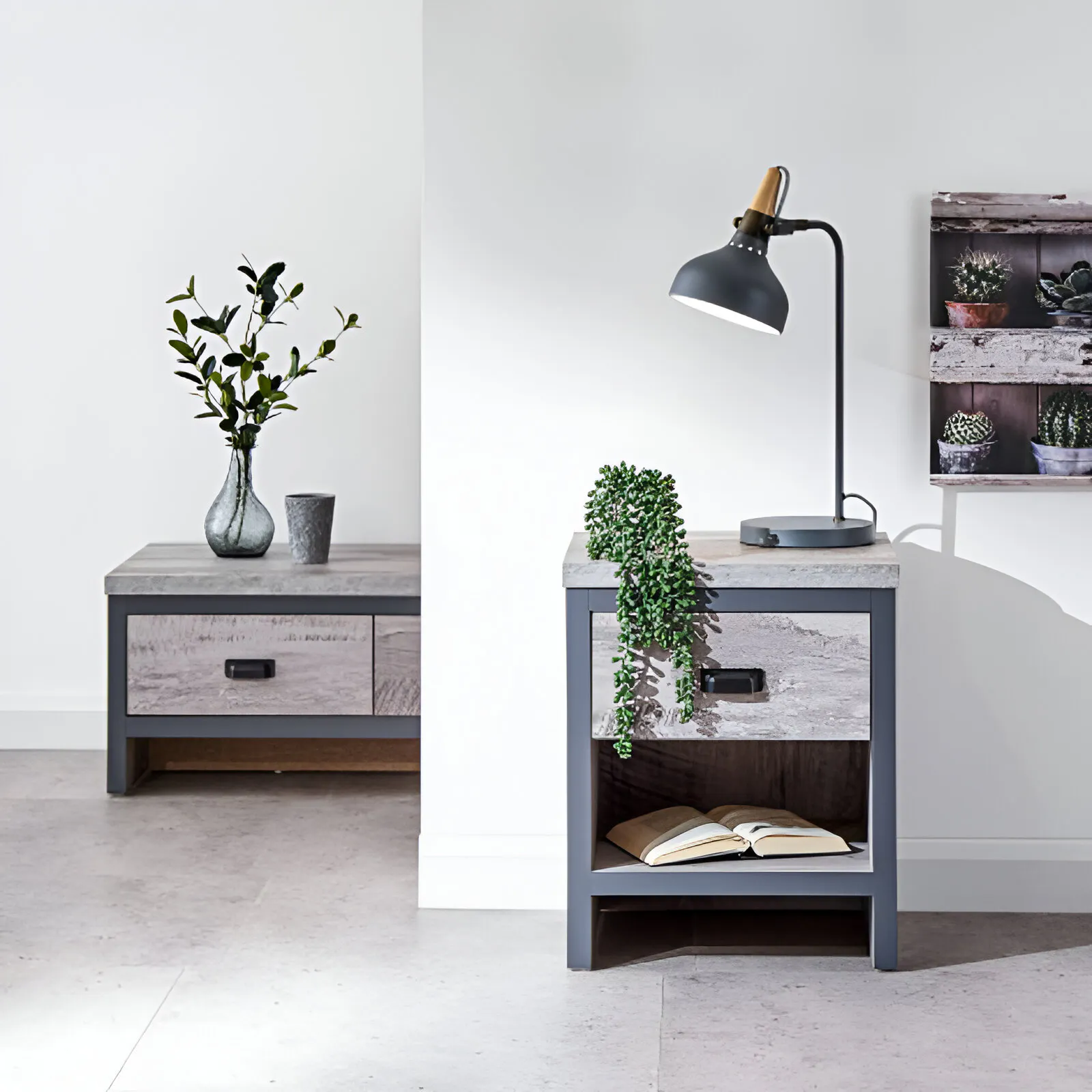 RS Boston Lamp Table Grey